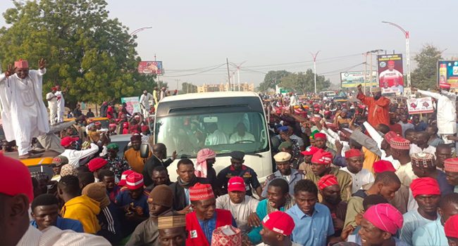 Massive Crowd Welcomes Governor Abba Yusuf Back to Kano Amid Legal ...